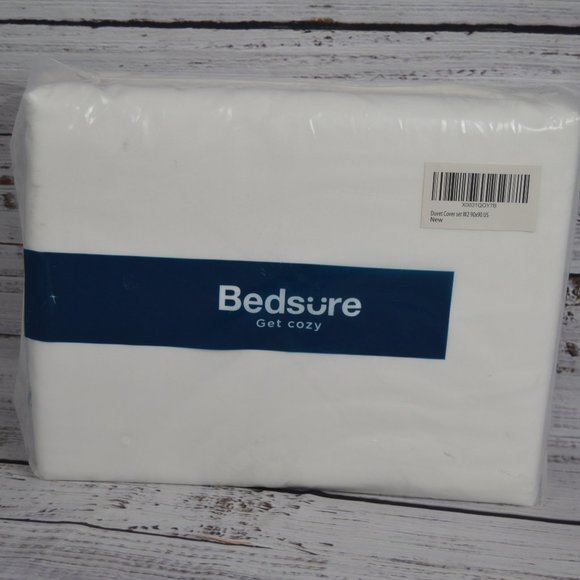 Bedsure | Bedding | Bedsure Essentials Duvet Cover Set Queen Size 9 X 90 White Brand New Nip ...